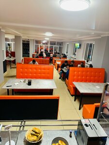 Дунганочка халяль (Dorozhnaya ulitsa No:12К, selo Bolshaya Chernigovka), kafe  Samarskaya oblastından