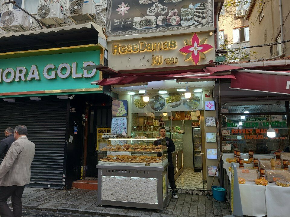 Şekerleme tatlı ve pastacılık ürünleri RoseDamas, İstanbul, foto