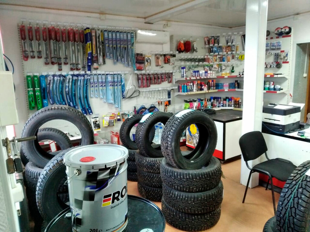 Otomobil yedek parçaları Assotsiatsiya Asta, Vytegra, foto