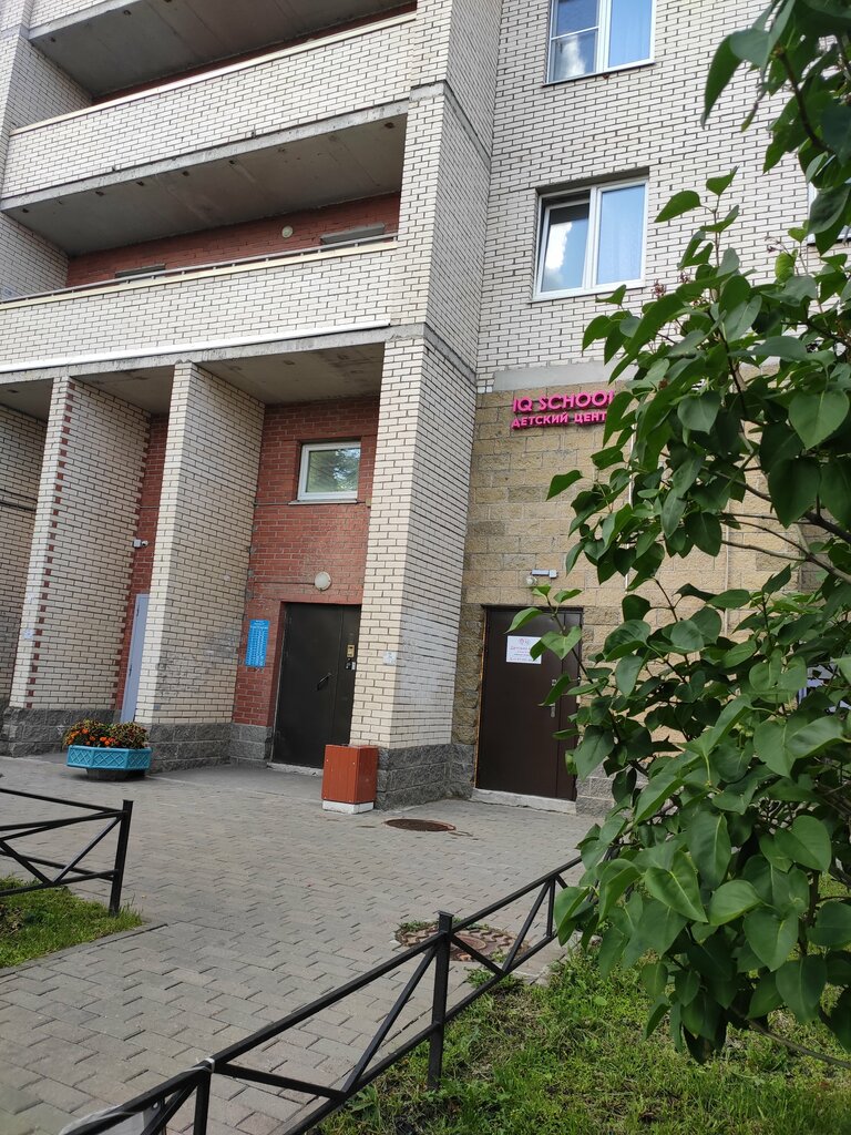 Bina, site yönetimi TSZh Vitebsky 85, Saint‑Petersburg, foto
