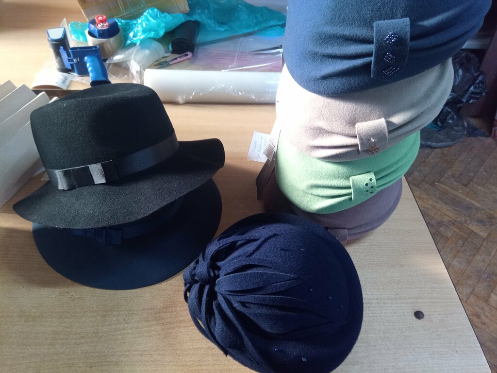 Şapka üretimi ve toptan satışı RusFetr, Krasnodarski krayı, foto