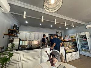 Coffee street (ulitsa M. Khalilova No:1), kafe  Kaspiysk'ten