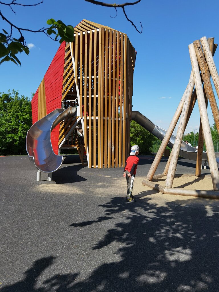 Oyun alanı Акула, Moskova, foto