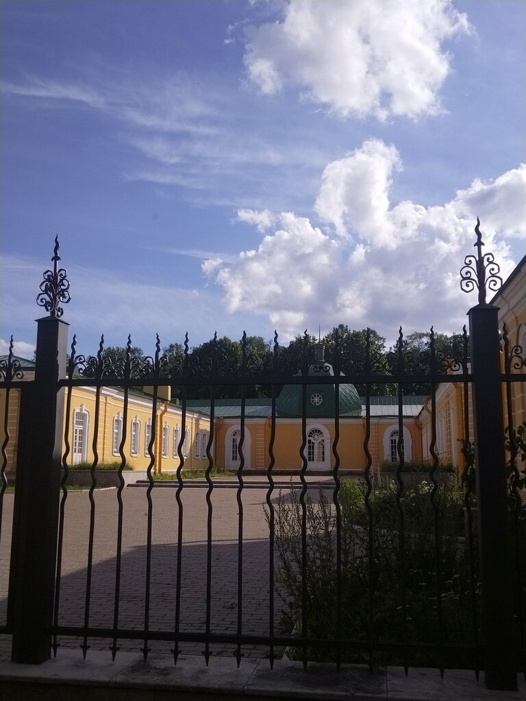 Turistik yerler Придворный манеж, Puşkin, foto