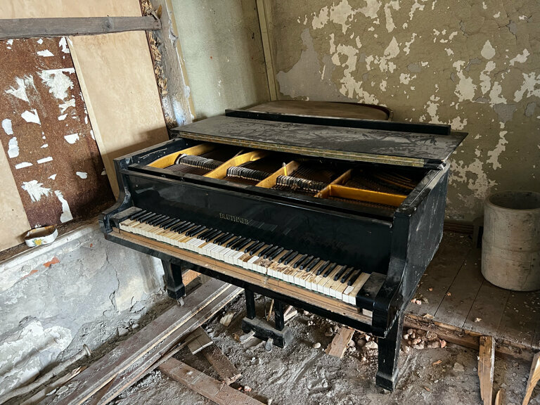 Müzik okulları ve konservatuarlar Музыкальная школа, Oçamçıra, foto