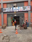 Lietuo (Luanda Province, Municipality of Cazenga, Compão), züccaciye mağazaları  Loanda'dan