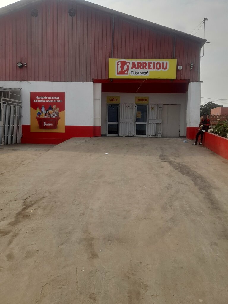 Süpermarket Arreiou Ngola Kiluanje, Loanda, foto