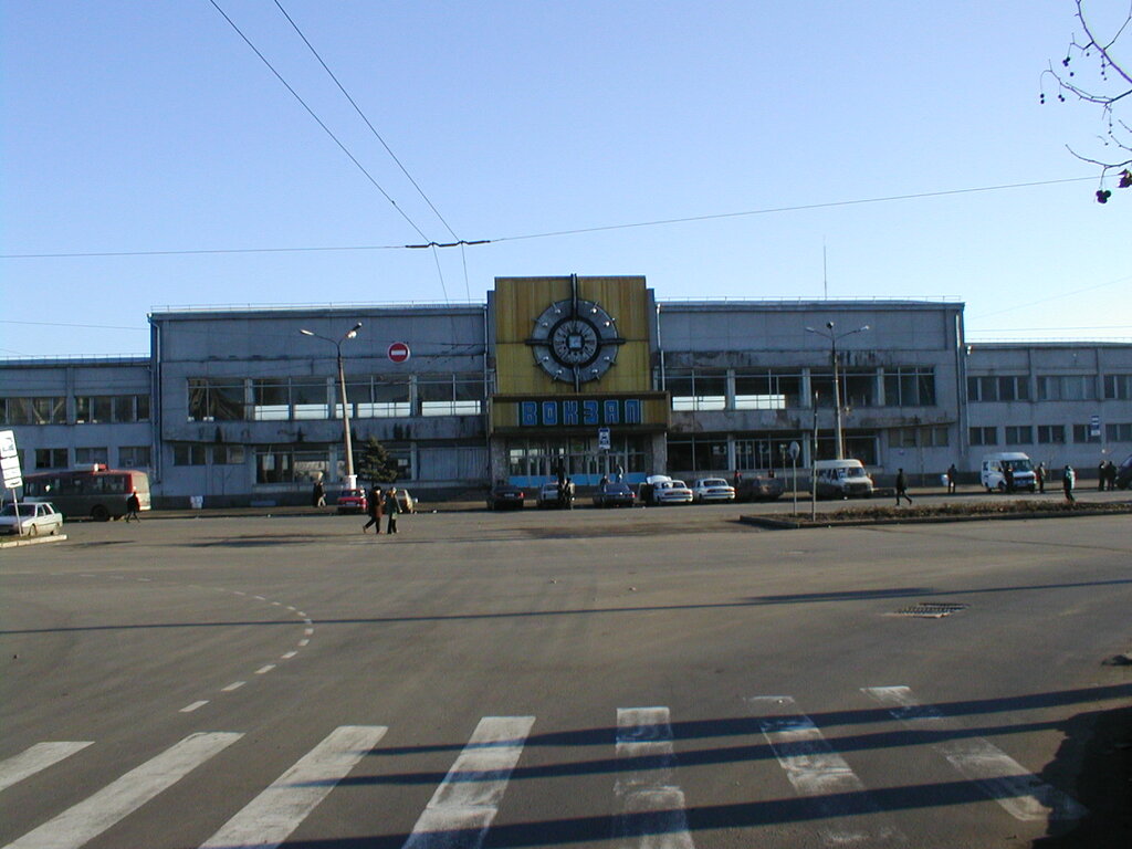 Tren istasyonu Mykolaiv Station, Nikolaev, foto