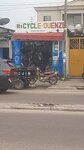 Ets Cucle-Ouenze (Brazzaville, Avenue des Trois Martyrs), otomobil yedek parçaları  Brazzaville'den