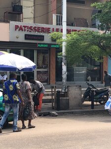 Pâtisserie Le Bourgeois (Brazzaville, Avenue de la Paix), restoran  Brazzaville'den