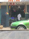 Ets Mk (Brazzaville, Commune de Poto-Poto, Rue Makoko), yapı mağazası  Brazzaville'den