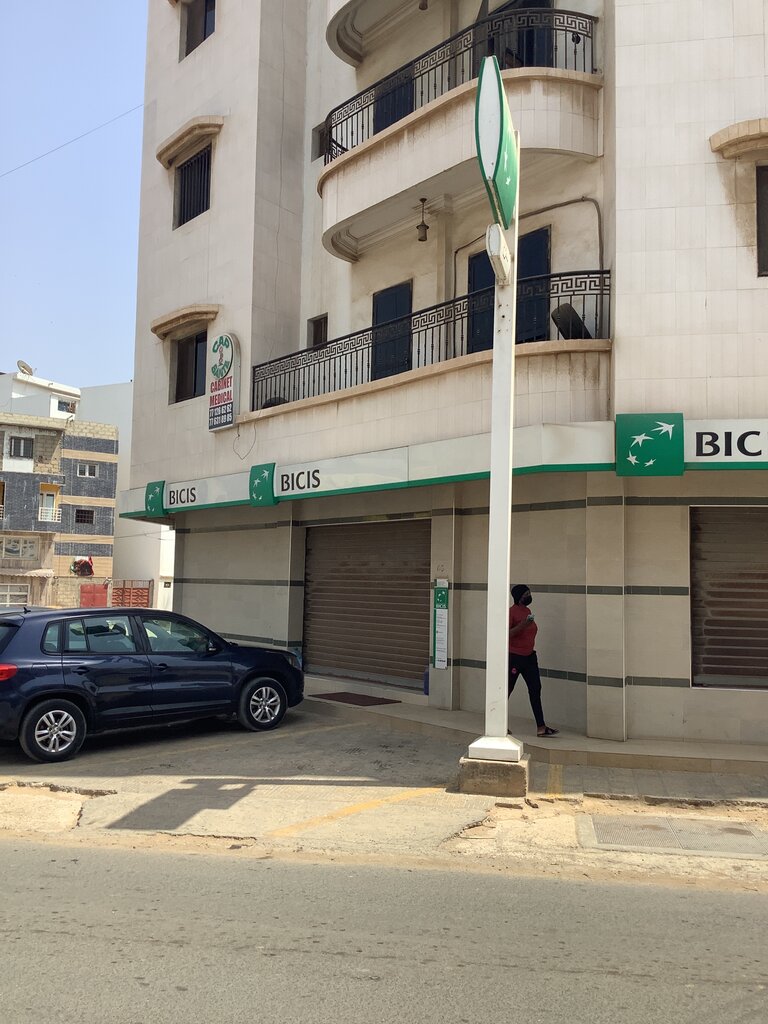 ATM'ler BICIS, Dakar, foto