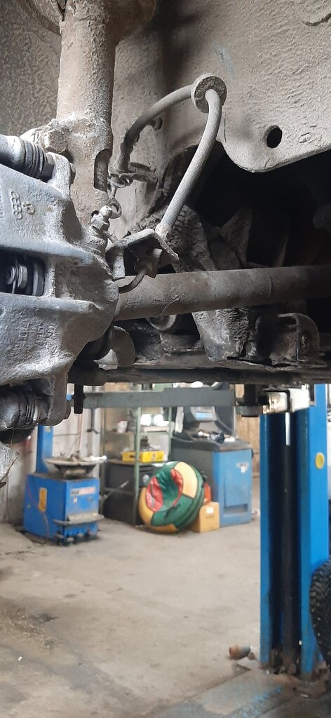 Oto lastik tamiri Автоэлектрик Автосервис Шиномонтаж, Moskova, foto