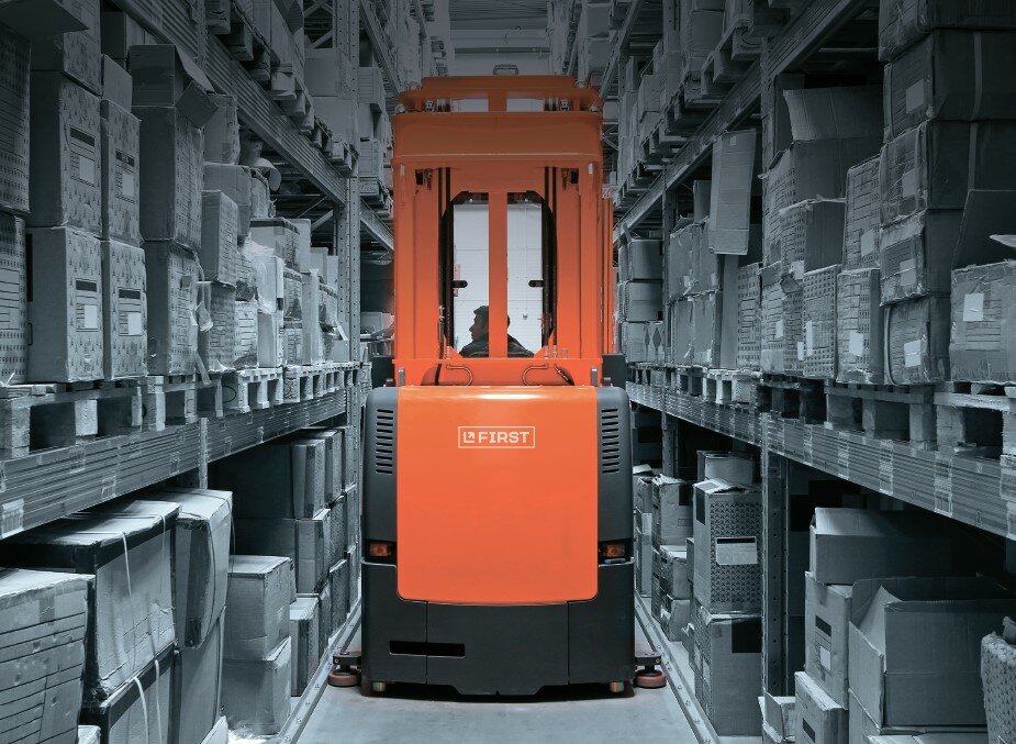 Vinç firmaları First Trucks, Dzerjinsk, foto