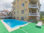 Gostiny dvor Valentin (ulitsa Tormakhova No:18, Lazarevskoe Residential District, kvartal № 3), otel  Soçi'den