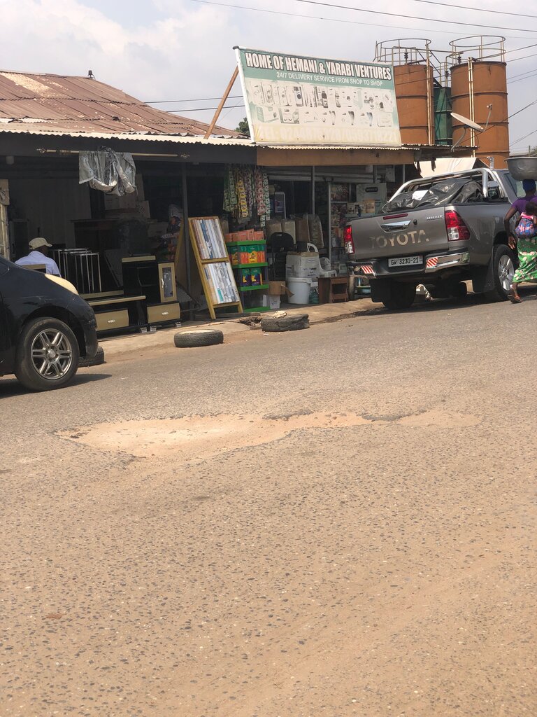 Besin takviyesi, aktariye Home Of Hemani And Yaribi Ventures, Akra, foto