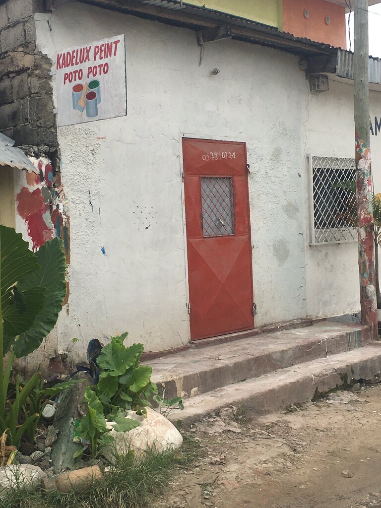 i̇ç dekorasyon ürünleri Kadelux Peint, Brazzaville, foto