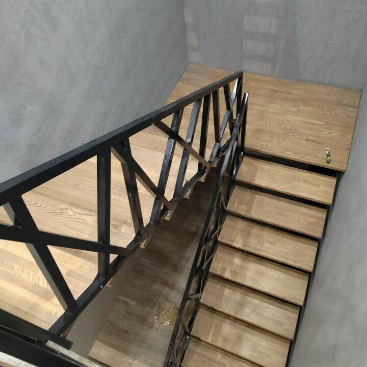 Merdiven ve korkuluklar Stairtech, Voljski, foto