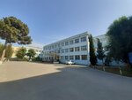 School № 13 (Zamina Hasanova Street No:42), ortaokul  Sumgayıt'tan