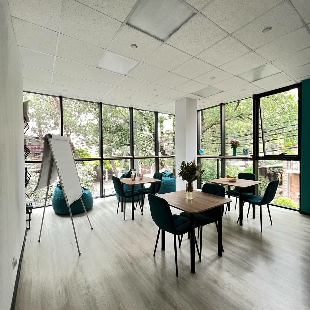Kültürel etkinlikler için kiralık alanlar Pro Lyudei, Gelencik, foto