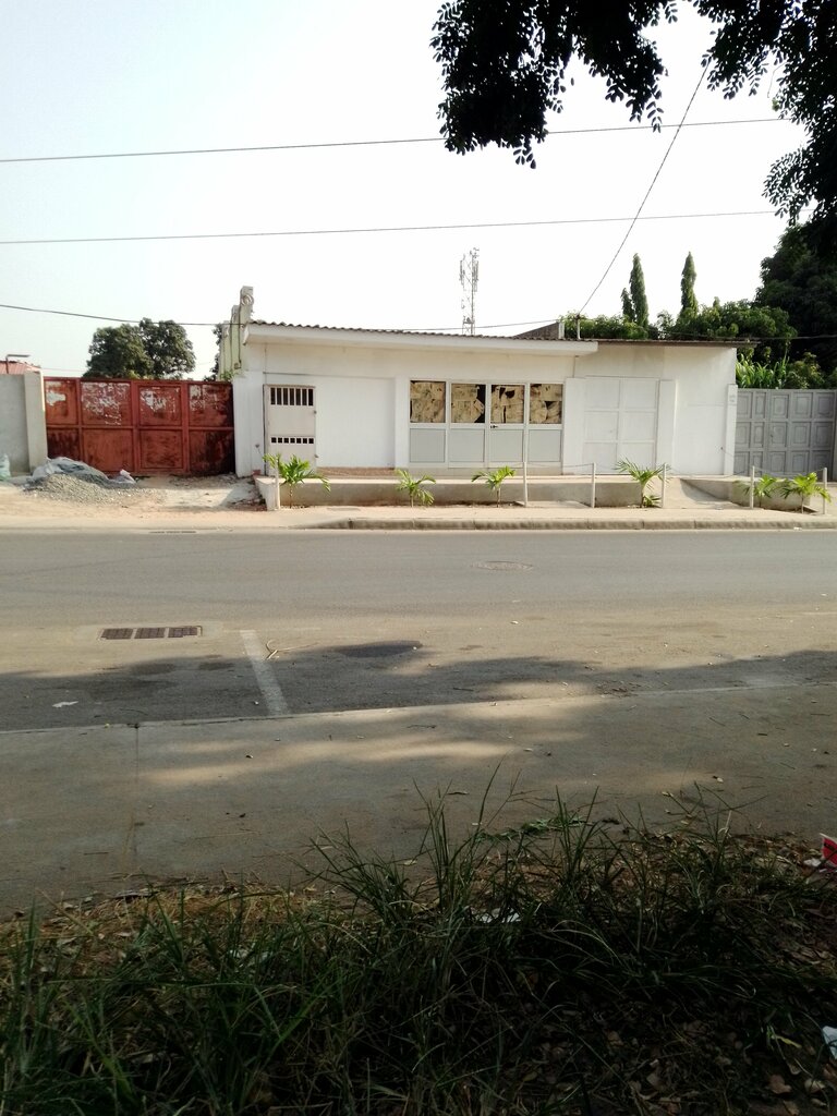 Giyim mağazası Shayna Comercio, Loanda, foto