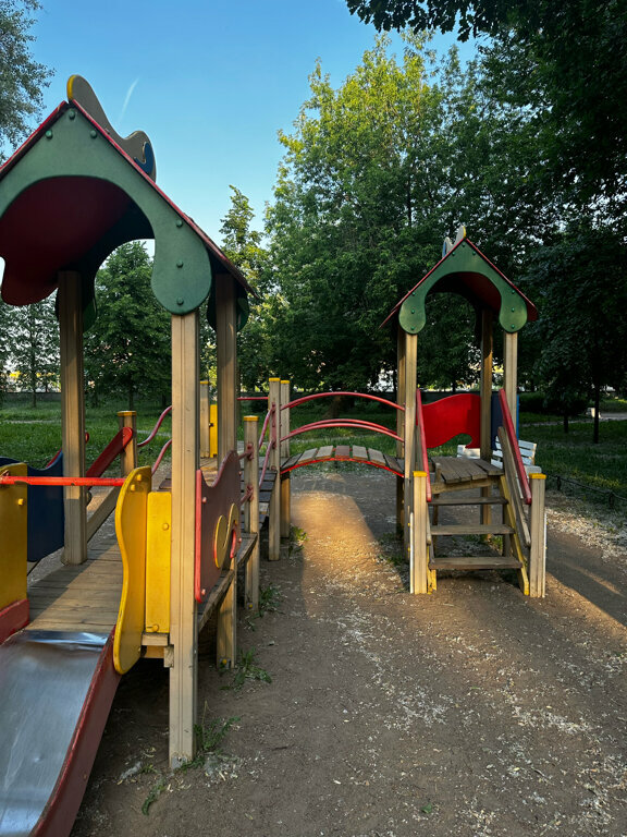 Oyun alanı Playground, Saint‑Petersburg, foto