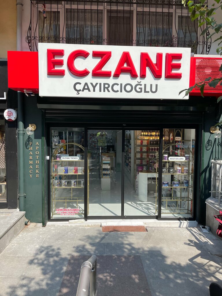 Eczaneler Çayırcıoğlu Eczanesi, İstanbul, foto