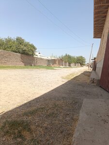 Khoja Sayidon Cemetery (Kashkadarya Region, Shakhrisabz, Xo'ja Sayidon qabristoni), mezarlıklar  Şehrisebz'den