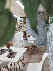 İn Yan (Трудовая улица No:14, посёлок городского типа Николаевка), kafe  Kırım Cumhuriyeti'nden