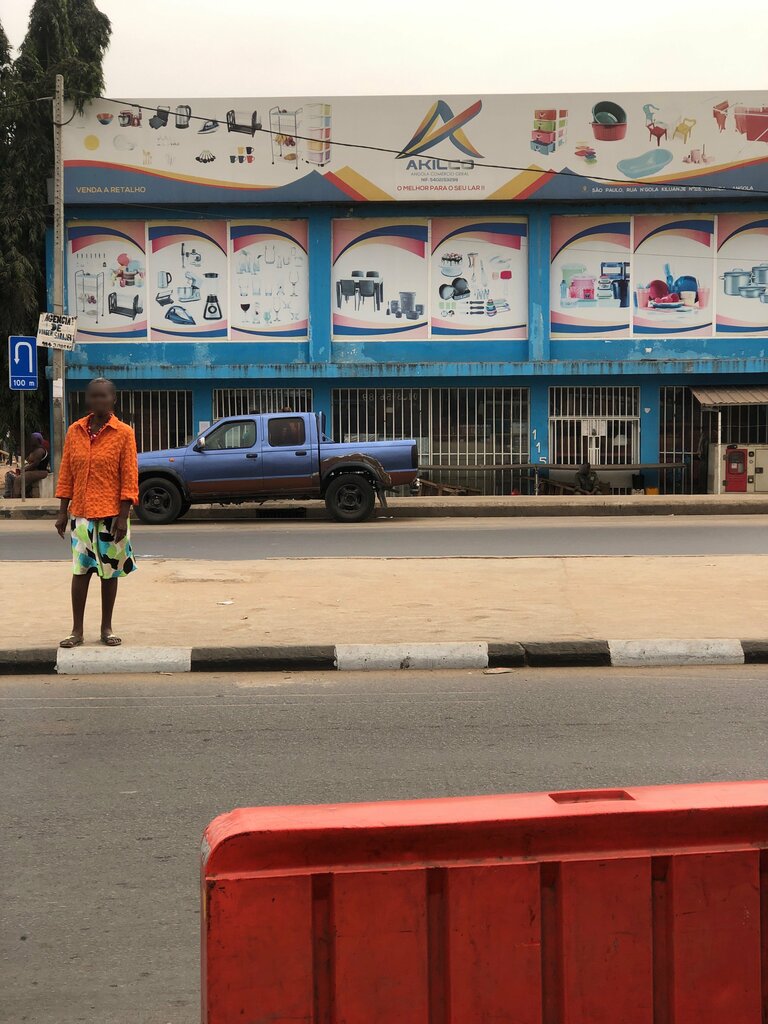 Mobilya aksesuar ve parçaları Akilco Angola Comercio Geral, Loanda, foto