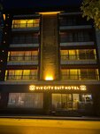 Viv City Hotel (İstanbul, Bahçelievler, Yıldırım Beyazıt Cad., no:249), otel  İstanbul'dan