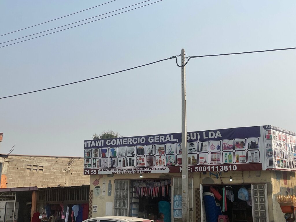Mini-market Itawi Comércio Geral, Loanda, foto
