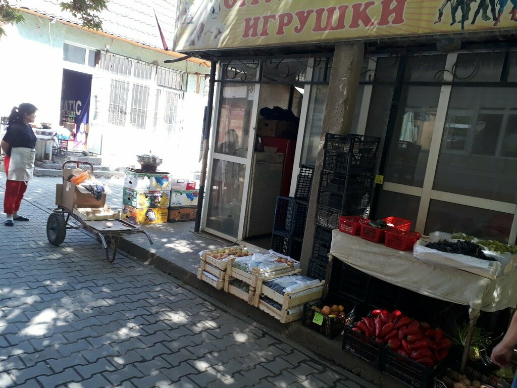 Manavlar A point of sale for vegetables, Çimkent (Şımkent), foto
