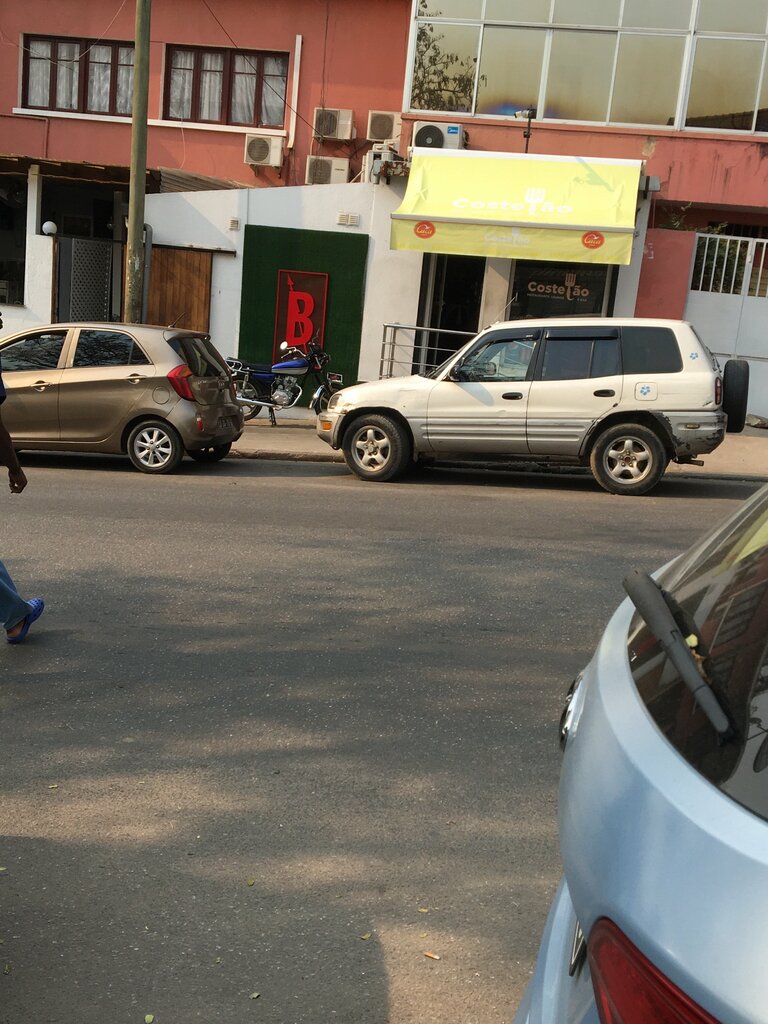 Restoran Churrasqueira Brasaria, Loanda, foto