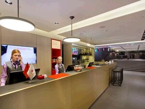 Azimut City Hotel Vladivostok (Naberezhnaya Street No:10), otel  Vladivostok'tan