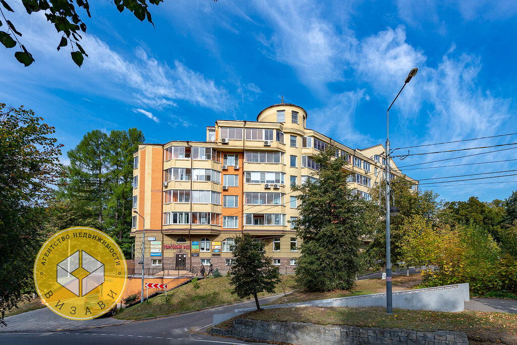 Emlak ofisi Vis-a-vis, Zvenigorod, foto