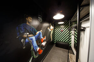 Borodach (Lenina Street No:88), berberler  Cherepovets'ten