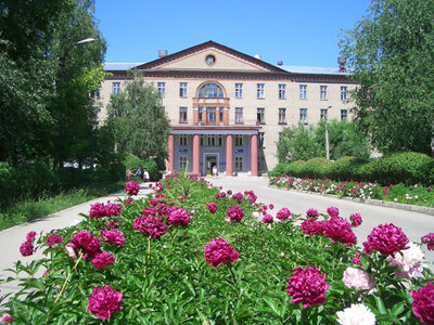 Çocuk poliklinikleri Klinicheskaya oftalmologicheskaya bolnitsa im. T.I. Yeroshevskogo Detskoye otdeleniye, Samara, foto