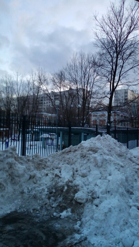 Anaokulları Школа № 998, здание № 6, Moskova, foto