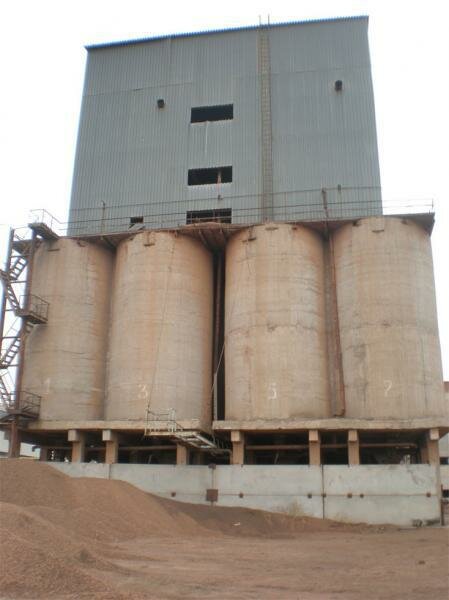 Endüstriyel mineraller Kirikilinsky keramzitny zavod, Astrahan, foto