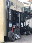 Ets Top Pneus (Brazzaville, Commune de Moungali, Rue Moundzombo), oto lastik tamiri  Brazzaville'den