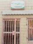 Le Jaïfus De La Mode (Brazzaville, Plateau des 15 ans, Vinda Rue), giyim mağazası  Brazzaville'den