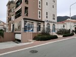 Lovćen banka AD (Tivat, ulica Luke Tomanovića), banka  Tivat'tan