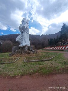 Memorial to fallen soldiers of the Great Patriotic War (Tavush Region, Dilijan), anıt, heykel  Dilican'dan