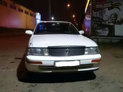 Toyota Crown IX S140 2.5 AT 180 л.с.бензин, задний