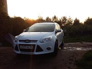 Ford Focus III 1.6 MT 105 л.с.бензин, передний