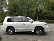 Lexus LX III 570 5.7 AT 367 л.с. 4WDбензин, полный