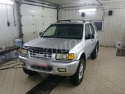 Isuzu Rodeo II 3.2 AT 208 л.с.бензин, задний