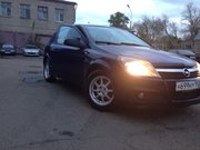 Opel Astra H 1.4 AT 90 л.с.бензин, передний