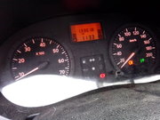 Renault Logan I 1.6 MT 90 л.с.бензин, передний